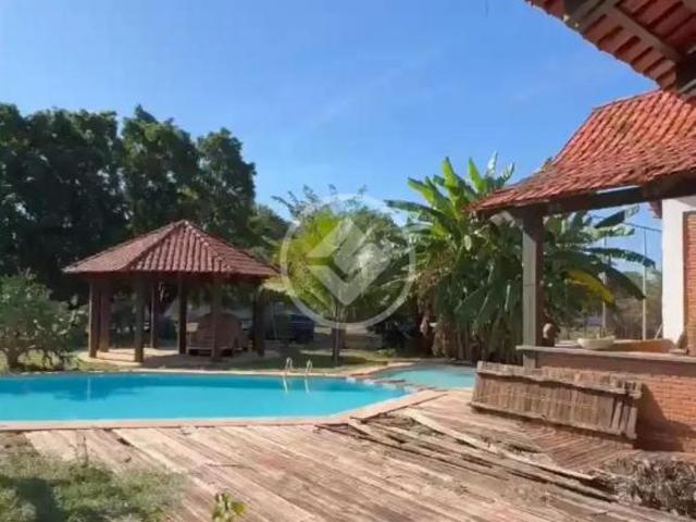 Vendo Chácara em Várzea Grande MT com excelente localização, com 19 hectares com casa sede com pisci