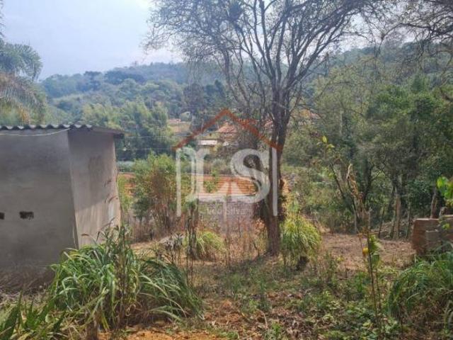 VENDO CHÁCARA 2200M² EM IBIÚNA