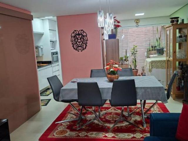 Vendo com Exclusividade Belíssimo Sobrado QNP 30, Conjunto O, P. Sul, Ceilândia Sul ! 650.000 !
