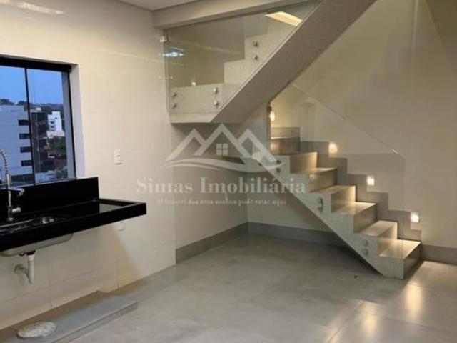 Vendo Cobertura 2 Quartos 1 Suíte 2 Banheiros Hidromassagem Área Gourmet 2 Vagas 160m²