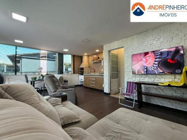 vendo Cobertura com 04 quartos com 136m² no valor de 690.000,00 no bairro Santa Mônica