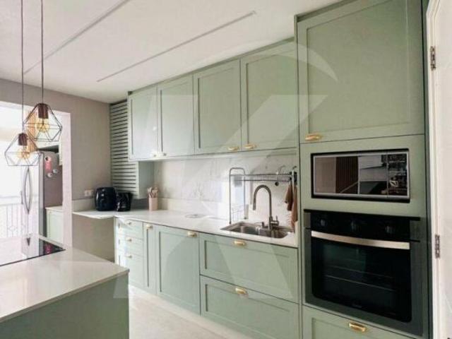 Vendo cobertura duplex com 2 suítes, varanda gourmet e 2 vagas de garagem em Santana, ZN