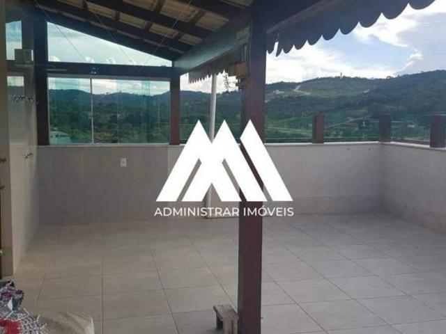 Vendo cobertura em Itaúna em região próximo ao centro!