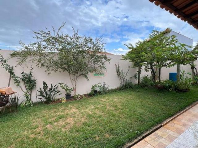 VENDO E PERMUTO CASA COLONIAL NO N.S. DAS GRAÇAS EM 7L MG