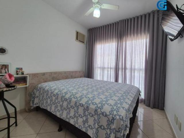 Vendo espetacular sobreposta alta com 3 dormitorios e 1 suíte no Estuário em San