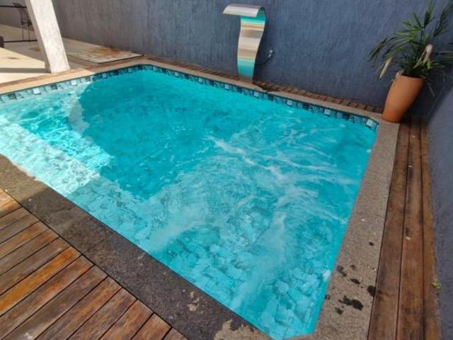 Vendo está linda casa no condomínio Residencial Park Jockey