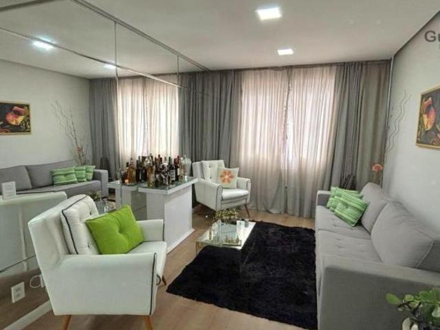 Vendo Excelente Cobertura Duplex, 02 Dormitórios, 01 suíte com hidro, 02 Vagas d
