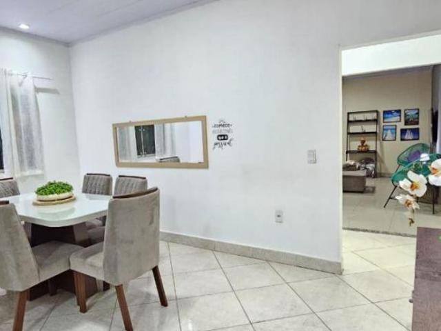 Vendo excelente casa 4 quartos na Colônia Agrícola, atrás do Tagua Parque