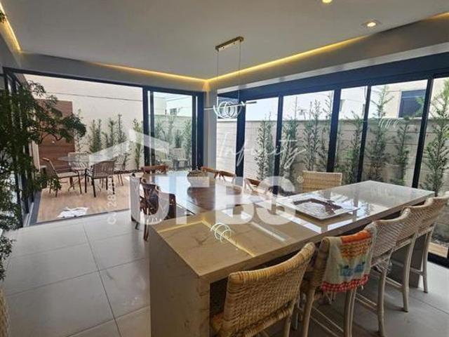 VENDO EXCELENTE CASA 03 SUÍTES JARDINS MARSELHA