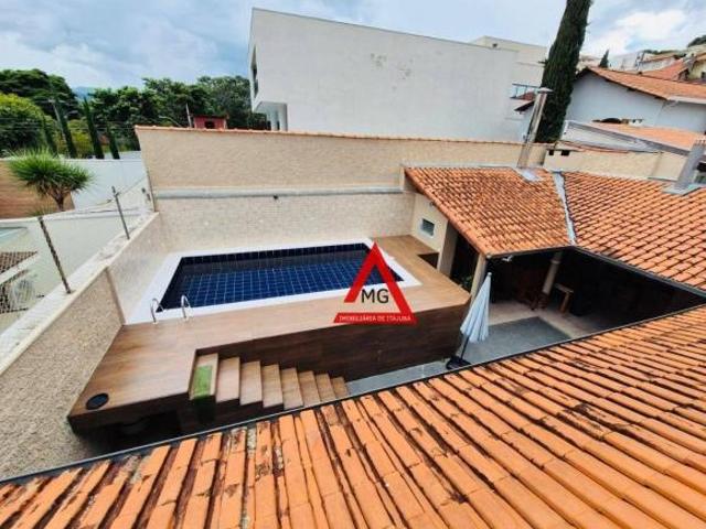 VENDO EXCELENTE CASA NO CENTRO EM ITAJUBÁ/MG O imóvel localiza se próximo a UNIFEI e ao Parque da Ci