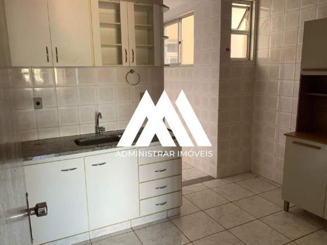 Vendo excelente apartamento com área de 91,64m² no Centro!