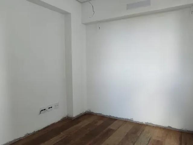 Vendo Excelente Apartamento Novo, 04 Quartos, de 112 m2 de área real privativa, 04 Vagas de garagem