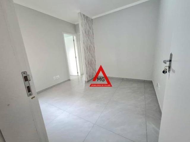 VENDO EXCELENTE APARTAMENTO NO BAIRRO BOA VISTA
