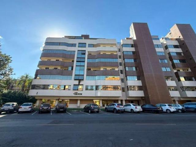 VENDO EXCELENTE APARTAMENTO NA ASA NORTE