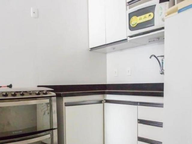 VENDO: EXCELENTE KIT MOBILIADA ED. MONTREAL