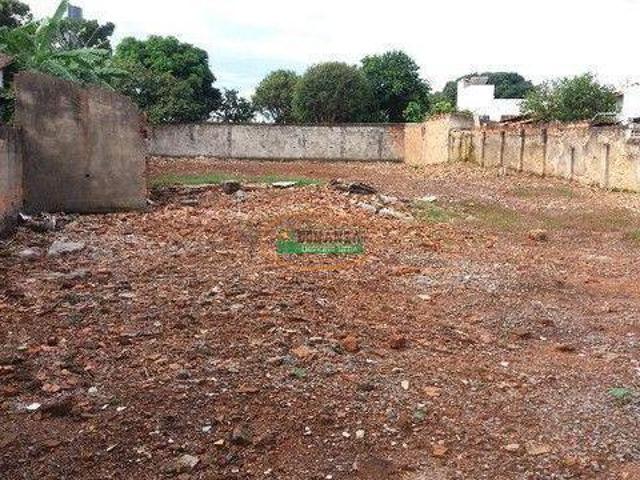 VENDO Excelente lote comercial no Jardim Cambuí em SL MG