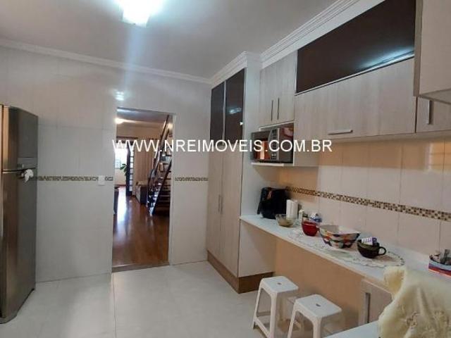 VENDO EXCELENTE SOBRADO NO JARDIM IBIRAPUERA