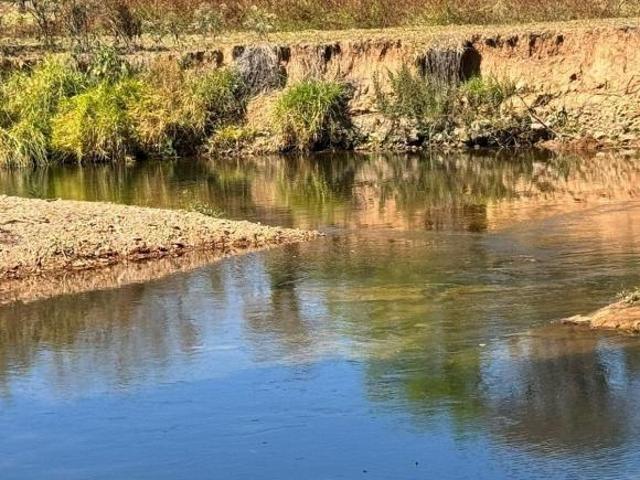 VENDO FAZENDA NO LAGO OESTE DENTRO DO DF COM CASA MUITA AGUA ETC!