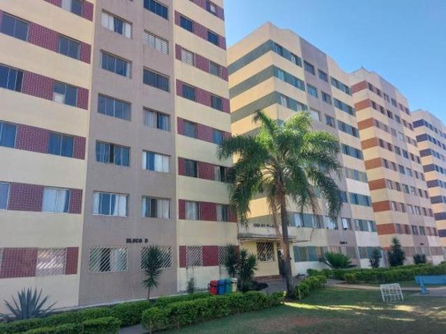 VENDO, FINANCIA, APARTAMENTO 2 QUARTOS NA QN 402 SAMAMBAIA, AO LADO DA AVENIDA, ELEVADOR