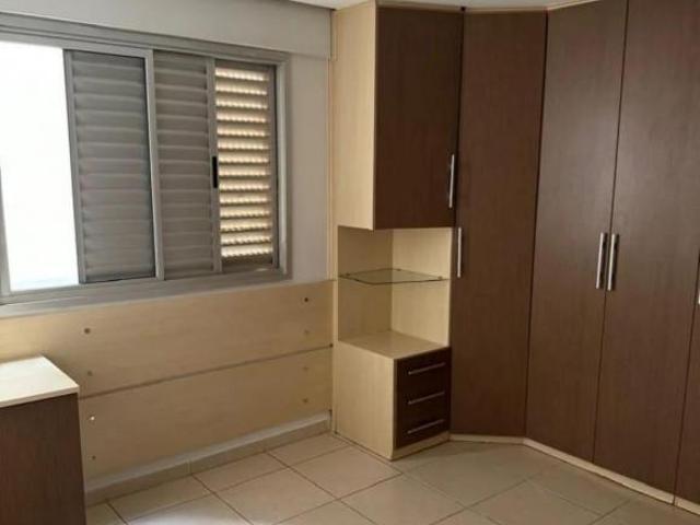 Vendo IMPRENSA III Aguas Claras 3 qtos e 2 suites e Desocupado