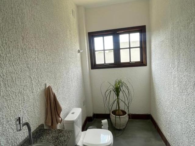 VENDO LINDA CASA NO CONDOMÍNIO FAZENDA DA ILHA EMBU GUAÇU CL0009