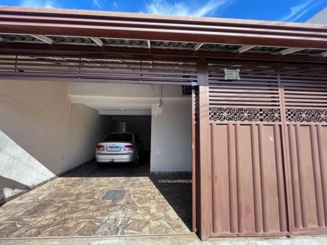Vendo Linda casa com laje QNN 07 Ceilândia Norte Corretora Sara 61 98158 2129