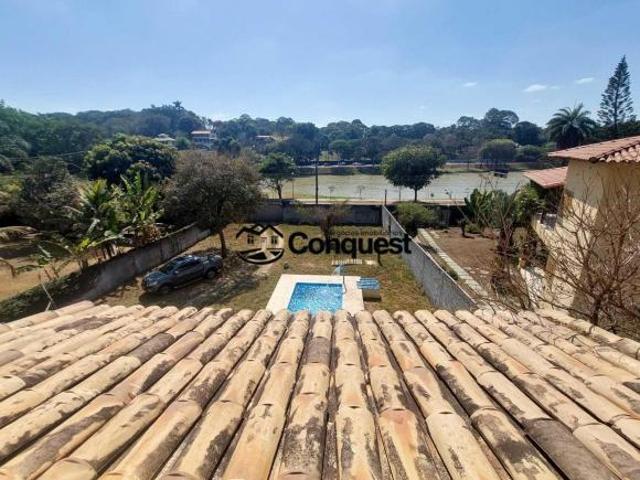 Vendo Linda Casa de 4 quartos e de frente para Lagoa da Pampulha, Bairro Bandeirantes !