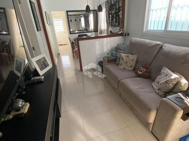 Vendo Linda Casa, toda reformado e regularizada