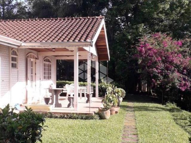 Vendo Linda Chácara em Condominio Fechado São Roque PM