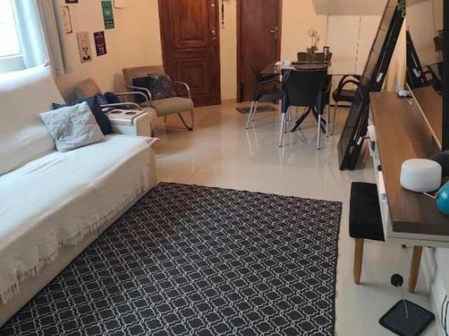 Vendo linda Sobreposta Baixa de 2 dormitórios e suíte na Vila São Jorge em Santo