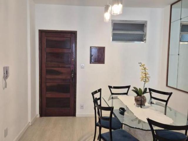 Vendo lindo Apartamento de 01 dormitório frente ao mar no José Menino em Santos