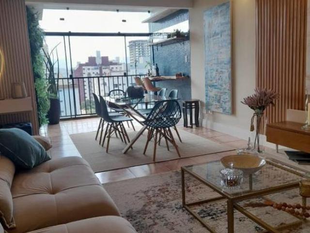 Vendo lindo Apartamento Mobiliado de 2 dormitórios e garagem na Pompéia em Santo