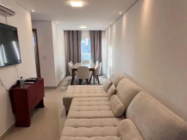 Vendo lindo Apartamento seminovo Mobiliado de 2 dormitórios e lazer no Embaré em