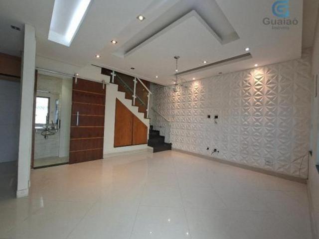 Vendo lindo Sobrado Triplex de alto padrão com 3 dormitórios com suítes no Embar