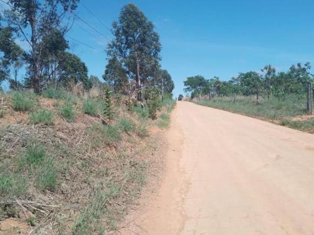 VENDO LOTE NO INCRA 06 COM 05 HECTARES PRONTO P/ CHÁCARA OU FAZER CONDOMÍNIO. 98150 8787