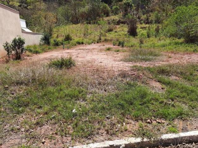 Vendo lote no Parque Portugal, uma das regiões de maior valorização em nossa cidade. Lote especial c