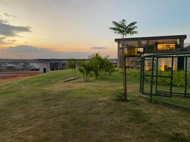 VENDO LOTE NO ROYAL BOTÂNIC CONDOMÍNIO DE LUXO COM ESCRITURA ?AC FINANCIAMENTO!