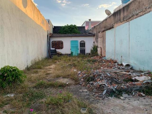 VENDO LOTE AVENIDA CENTRAL NUCLEO BANDEIRANTE