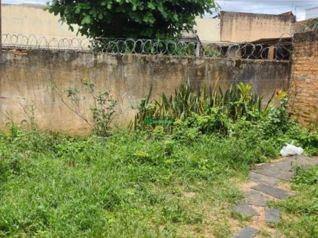 VENDO Lote / Casa no Canaã em SL MG
