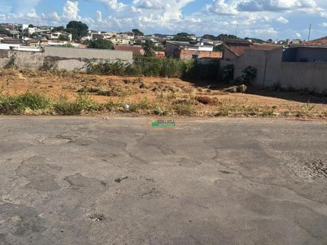 VENDO LOTE COM ENTRADA + FINANCIAMENTO PRÓPRIO SEM BUROCRACIAS NO N. S. DAS GRAÇAS EM 7L MG