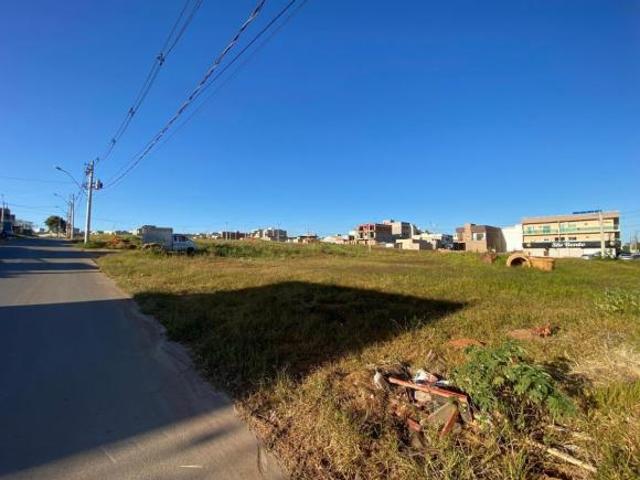 VENDO LOTE COMERCIAL DE 900m2 NO GUARÁ II PODE FAZER PRÉDIO DE 04 ANDARES !