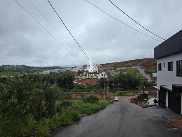 Vendo Lote 240m² Lote 9 quadra 04 Rua Divino Rosa São Gotardo MG