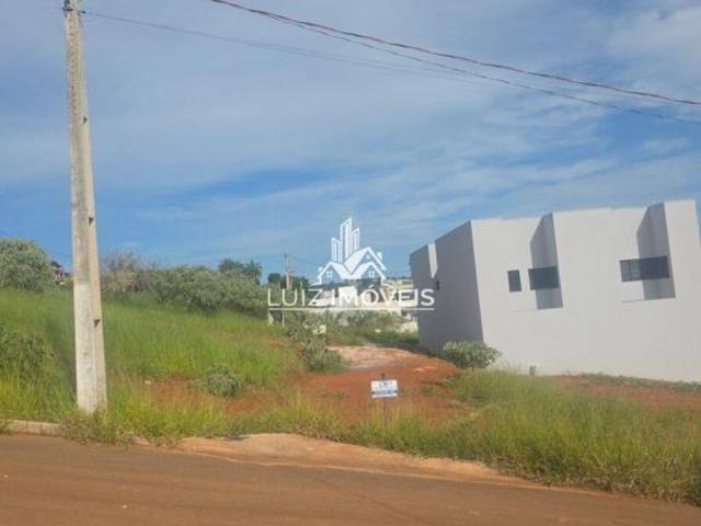 Vendo Lote 300m² PORTAL das PALMEIRAS SÃO GOTARDO MG