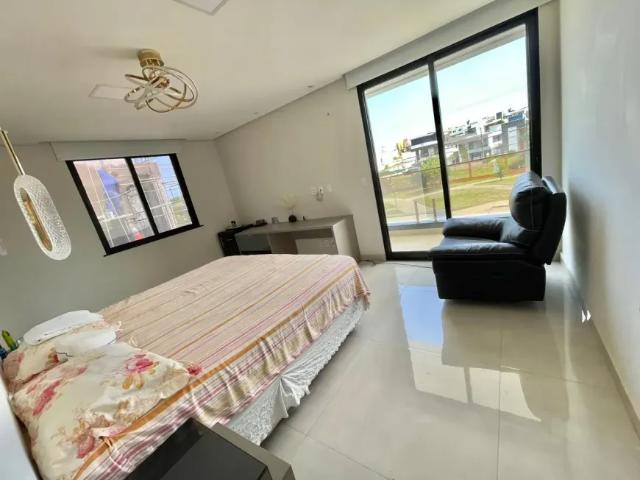 Vendo Mansão no Alphaville com 4 quartos | Duplex com elevador
