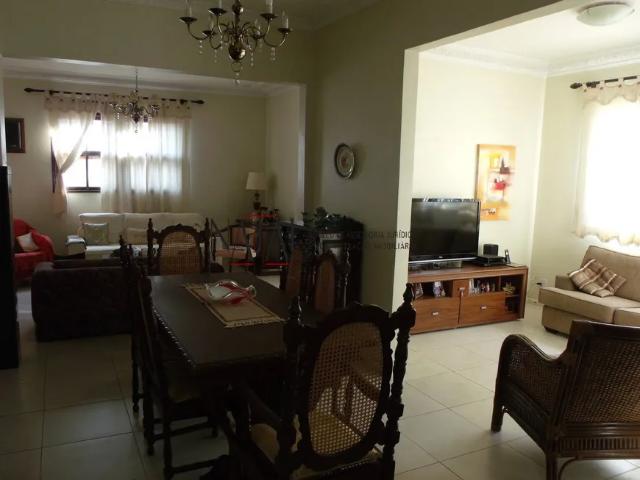 Vendo ótima casa 2 pavimentos 04 qtos 03 suites Tijuca Canuto Saraiva