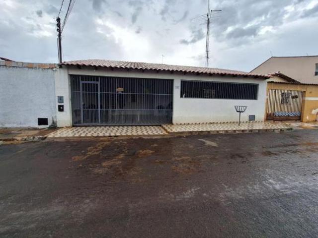 VENDO ÓTIMA CASA