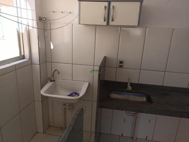 VENDO ÓTIMO APTO NO MANOA EM SL MG