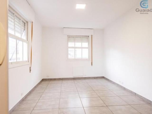Vendo ótimo e amplo Apartamento duplex com 5 domitorios 2 suítes e garagem fecha