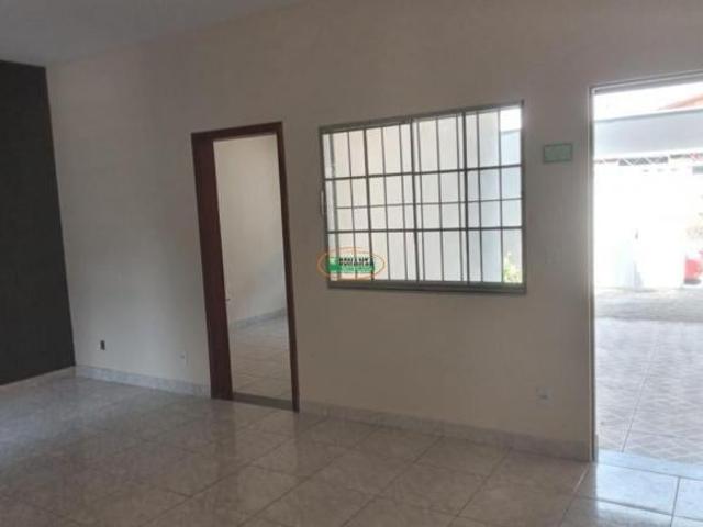 VENDO OU TROCO CASA NO JARDIM PRIMAVERA EM 7L MG