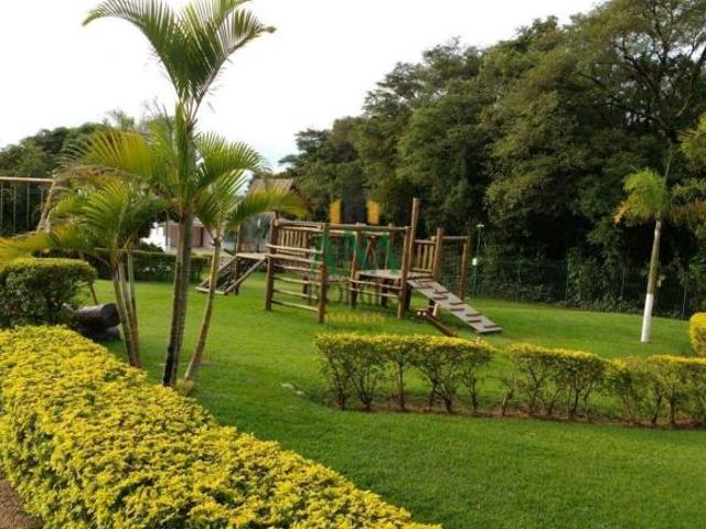 Vendo ou Alugo Casa Térrea com 3 Suítes no Residencial Villa Verona